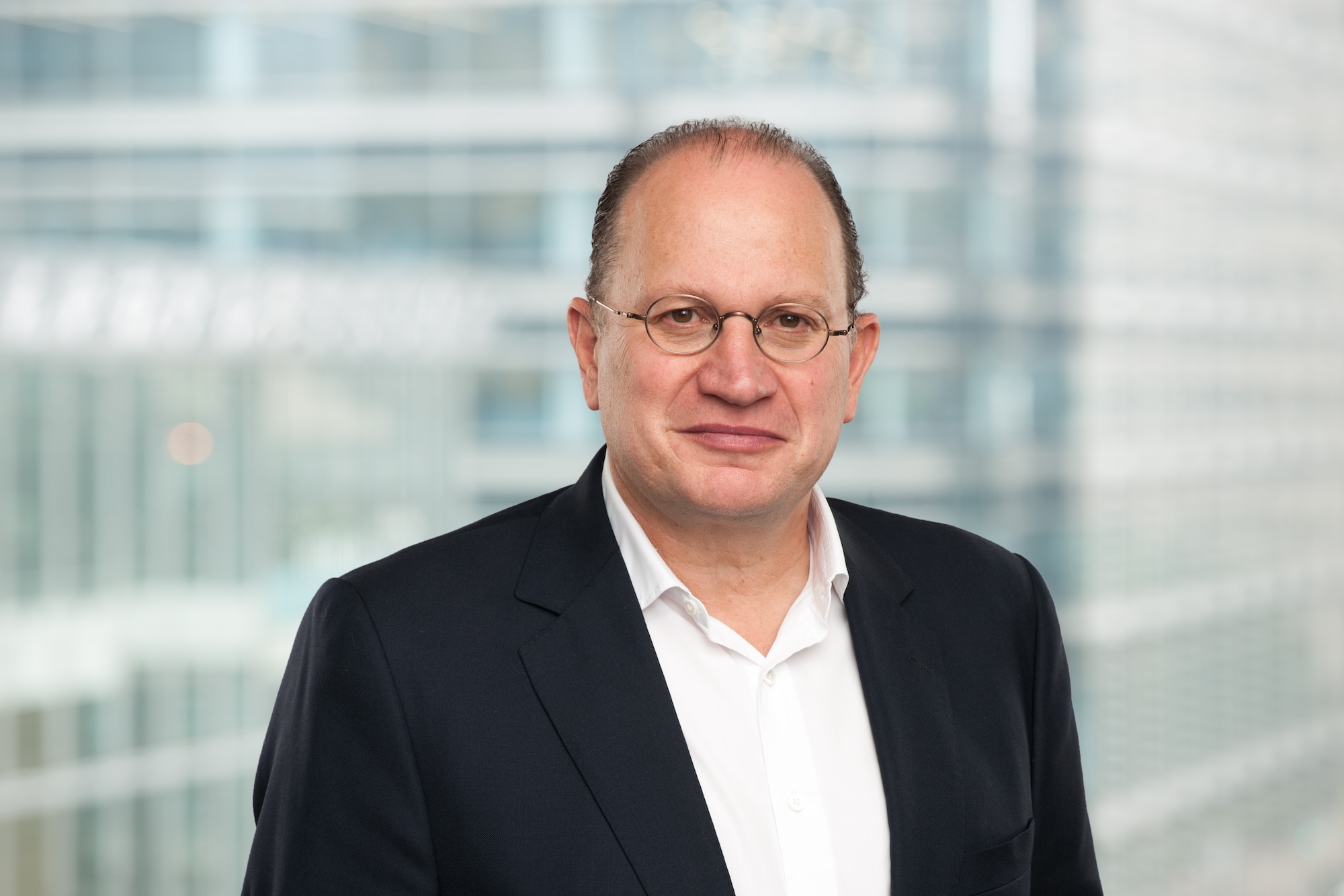 Tucker to step down as HSBC chairman after eight years | Scottish Financial News